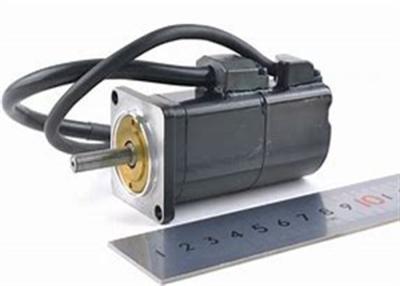 Cina Yaskawa SGMAH-A5A1A21 AC Servo Motor Nuovo in scatola originale in vendita