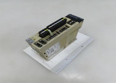 Cina Yaskawa SGDS-01A12A 220V AC Servo Amplificatore Nuovo Originale in vendita