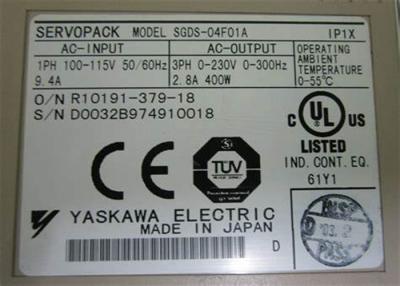 Cina Giappone Brand Yaskawa SGDS-04F01A Nuovo Servo Drive in scatola originale in vendita