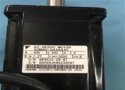 Китай SGMAH-04AAA4C Yaskawa Новый промышленный сервомотор в коробке продается