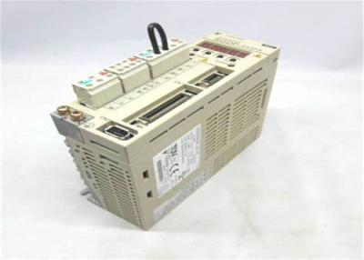 中国 ヤスカワ SGDP-04APA AC サーボドライブ 業界新品 オリジナル 販売のため