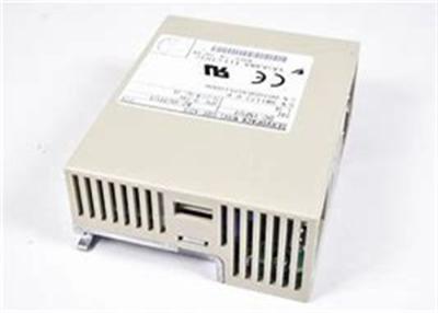 Cina SGDH-08DE Yaskawa 4KW AC Servo Drive Nuovo in scatola originale in vendita