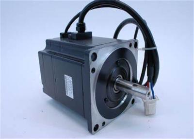 Cina Servomotore industriale da 1500W SGMPH-15A1A-Y11 Nuova scatola originale in vendita
