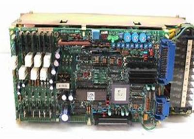 Cina 200V Yaskawa CACR-SR15SZ1SDY77 AC Servo Drives Nuova scatola originale in vendita