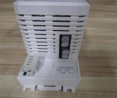 Cina ABB 3BSE013208R1 Modulo Bus Cluster Modem Tipo TB820V2 in vendita