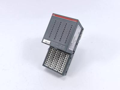 Cina PLC digitale modulo IO DC532 ABB Marca 24V Voltaggio Originale Nuovo in vendita