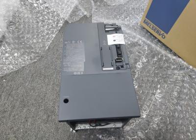Cina Mitsubishi 3 fase AC Servo Driver MR-J3-700B 7KW Amplificatore motore nel sistema di controllo NUOVO in vendita