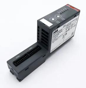 Cina Modulo di comunicazione PLC CM574-RCOM ABB Nuovo in scatola originale in vendita