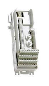 Cina 3BSE069209R1 TU818 ABB Brand Compact Module Termination Unit in vendita