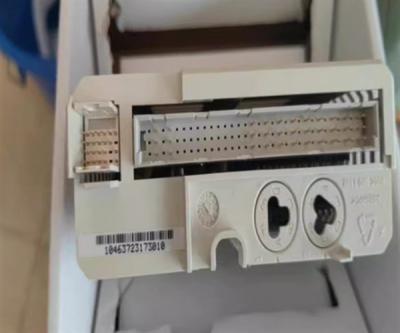 Cina ABB AI890 3BSC690071R1 AI890 Modulo di alimentazione analogico ridondante in vendita