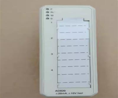 中国 3BSE008546R1 ABB AO820 アナログ出力冗長電源モジュール 販売のため