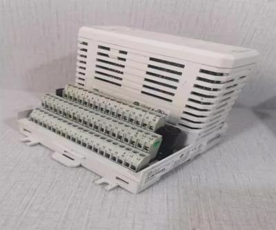 Cina ABB AO895 3BSC690087R1 Uscita analogica HART 8 ch Modulo di controllo in vendita