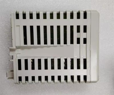 Cina 3BSC690074R1 ABB DO890 Uscita digitale 4x1 ch Modulo di alimentazione in vendita