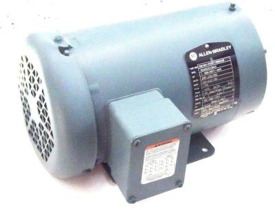 Cina ALLEN-BRADLEY CM103-FC0011BAEKCB Modulo di controllo durevole per applicazioni industriali in vendita