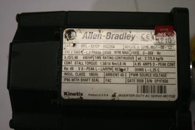 Cina ALLEN-BRADLEY MPL-A310P-HK22AA MPL-serie MPL 240V AC servomotore rotativo in vendita