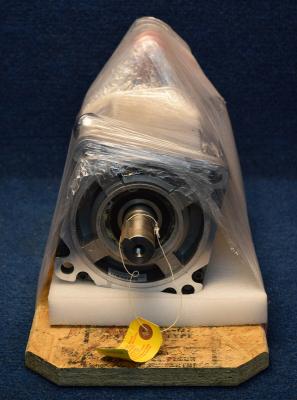 中国 アレン・ブラッドリー MPM-B1651C-2J72AA MPMシリーズ MPM 480V AC回転サーボモーター 販売のため