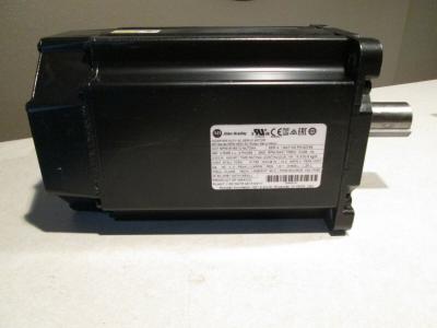 China ALLEN-BRADLEY MPM-B1651C-MJ72AA MPM-Série MPM 480V AC Servomotor rotativo à venda