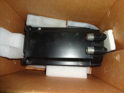 中国 ALLEN-BRADLEY MPM-B1652C-2J72AA MPMシリーズ MPM 480V AC回転サーボモーター 販売のため