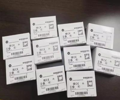 Cina Allen-Bradley 1734-IB8S POINT Modulo di ingresso digitale 24V DC 8-Ch Concentratore di sicurezza in vendita