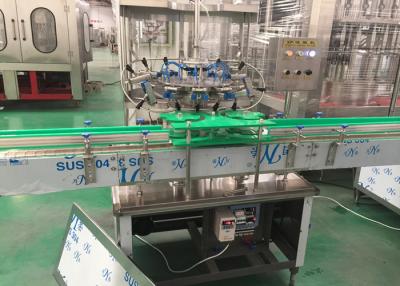 Cina macchina di rifornimento delle bottiglie di acqua di 1000bph 2500ml 415V in vendita