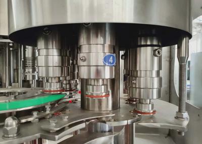 Cina Riscaldamento di vapore elettrico 6000bph Juice Filling Machine in vendita
