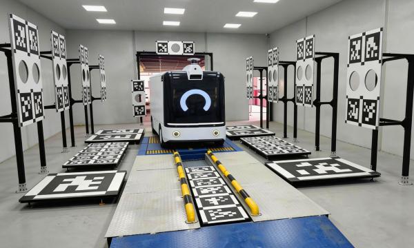 Quality Intelligent Vehicle Radar Calibration   Multi-Sensor Fusion Automotive Calibration Room for sale