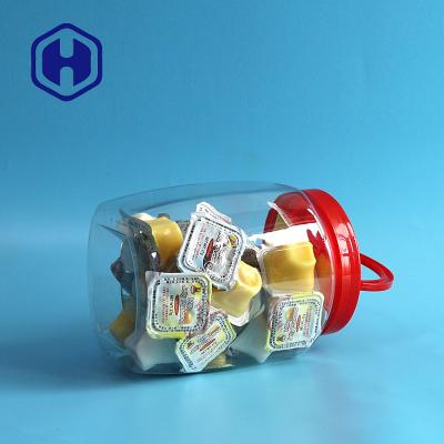 Cina barattoli di plastica del sottaceto della grande bocca del quadrato 2250ml con l'imballaggio dell'ANIMALE DOMESTICO della maniglia in vendita
