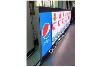 Cina schermo 300W/M2 dell'iluminazione pubblica LED di 4G 5G P3mm 6000cd/M2 in vendita