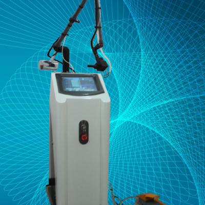 China 40W Co2 Fractional Laser Machine 10600nm For Stretch Marks Removal for sale