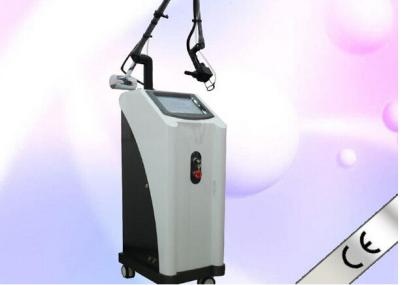 China Anti-Aging RF Co2 Fractional Laser Machine For Mouth / Eye Fine Wrinkle Removal for sale