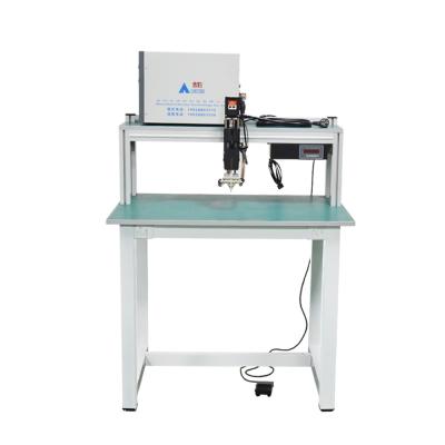 China Pure Electric Semi-Automatic Desktop Precision Spot Welding Machine For Cylindrical Lithium Batteries for sale