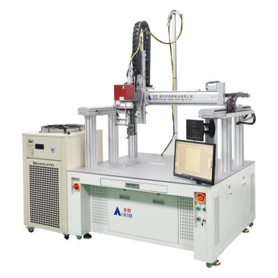 Cina Pocket Cell 1500w 2000w con batterie prismatiche Saldatore laser con lunghezza focale F 180mm in vendita