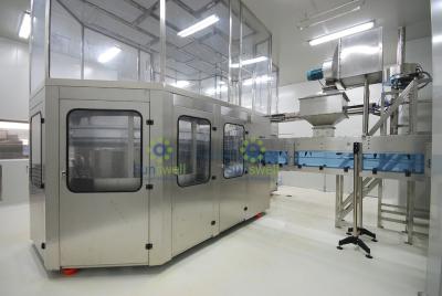 Chine Arrosez les machines de remplissage avec 16 têtes remplissantes, la puissance 3.5kw à vendre