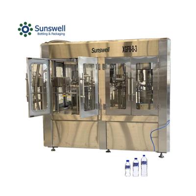 Chine Machine de remplissage d'eau minérale de type rotatif à vendre