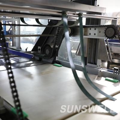 China Glass Bottle Wine Automatic Water Bottle Shrink Wrapping Machine PET Bottle Soft Drink Shrink Wrap Packing Machines for sale