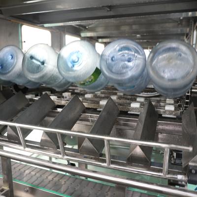 China Automatic 150BPH 18.9L Bottling Hot Filling Machine High Precision for sale