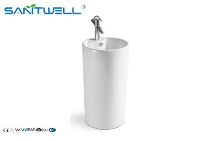 China Banheiro cerâmico do sanitaryware elegante branco ereto livre do projeto da bacia de suporte à venda