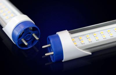Cina Luci della metropolitana da 18 watt SMD 3528 4ft LED 1200mm 1960lm 180° rotabile con il driver isolato in vendita