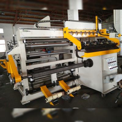 China Industrielle Ausrüstungs-Form-Harz-Transformator-Folien-Wickelmaschine mit 1600mm Breiten-Folie zu verkaufen