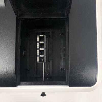 中国 4nm帯域幅UV可視スペクトロフォトメーター,タッチスクリーンと0.002A 500nm安定性 販売のため