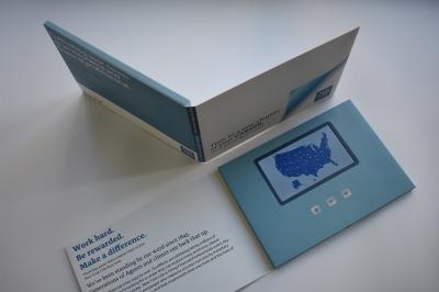 중국 CE 인증을 가진 휴대용 LCD 비디오 브로셔 112x63mm 디스플레이 영역 판매용