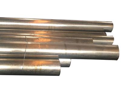 China Polished Seamless Welded Stainless Steel Pipe 304L 316L Corrosion Resistant Round Tube for sale