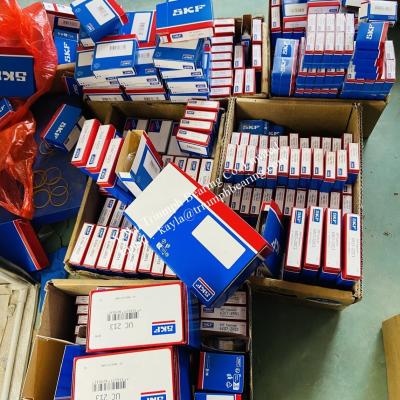 China Insert bearing with set screw locking and extended inner ring UC213 for sale