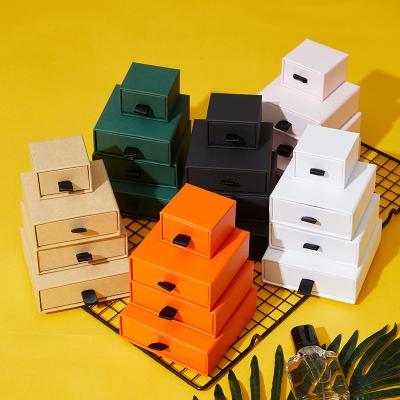 China OEM Bulk Luxury Gift Cardboard Paper Boxes For Jewelry Packaging With Velvet Insert for sale