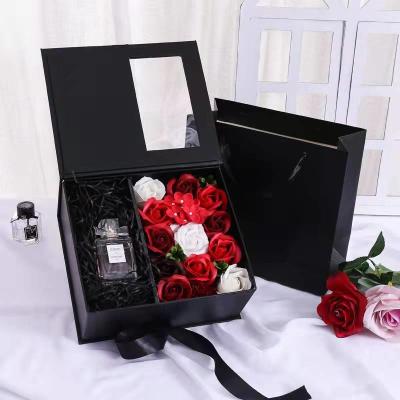 Cina Contenitori d'imballaggio di fiore alla rinfusa del contenitore di regalo del cartone dell'arco del nastro in vendita