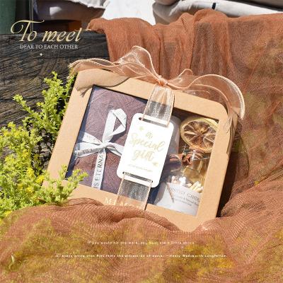 China Scarf Cardboard Gift Packaging Box Scented Candles Perfume Packaging Box With Lid for sale