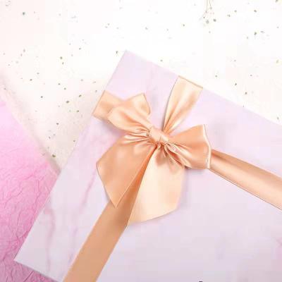 Cina Contenitore d'imballaggio di regalo di marmo rosa del cartone per il coperchio di trucco del reggiseno della biancheria intima in vendita