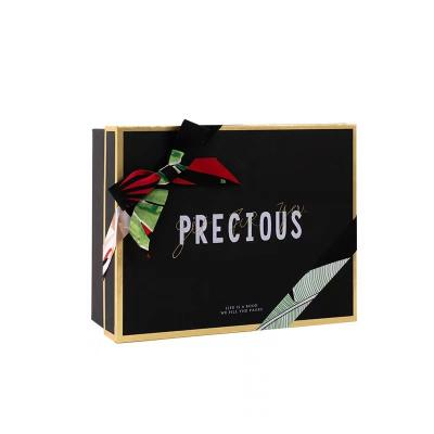 Китай Luxury Paper Birthday Cardboard Gift Packaging Box Customized Logo продается