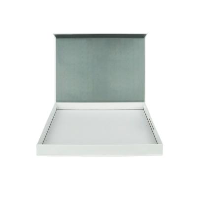 Cina Commercio al dettaglio Logo personalizzato Tastiera per computer Scatola rigida per regali magnetica Scatola di carta in vendita