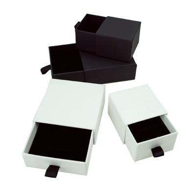 China Custom Size Small Jewelry Ring Box Packaging Gift Box Chipboard Material Structure for Earrings Necklace Bracelet for sale